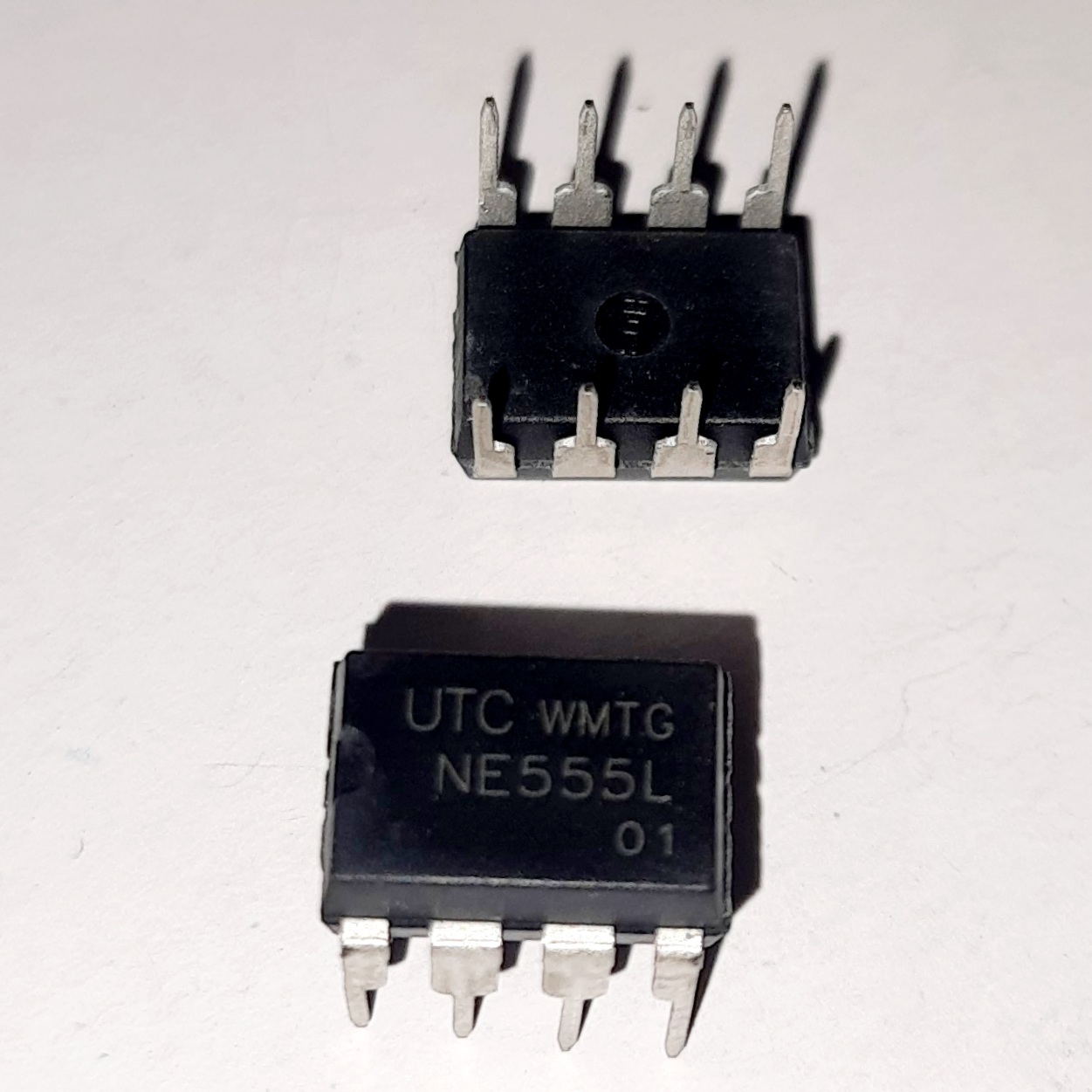 555 IC NE555L TIMER IC DIP - Roboticscomp